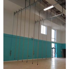 Overhead rope trackway